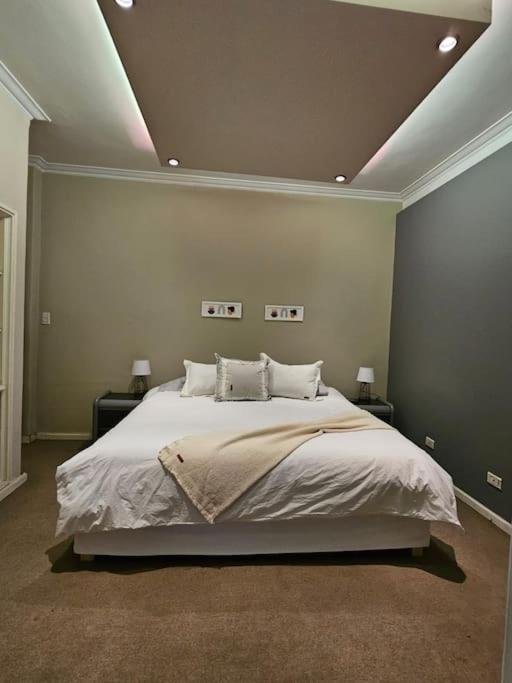 Amplia Casa Ubicada En El Centro 4pax - By Inside - Mendoza
