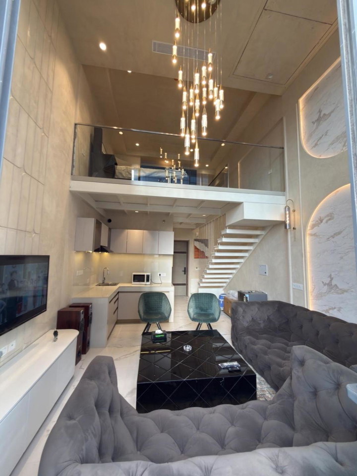 The Grand Poolview Duplex In Gurugram - Manesar