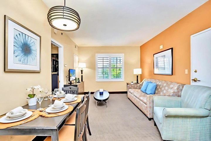 Spacious Suite Close To Disney W Pool Hot Tub Arcade - Orlando, FL