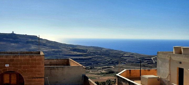 Town House With Roof Bbq Area & Views - Malte