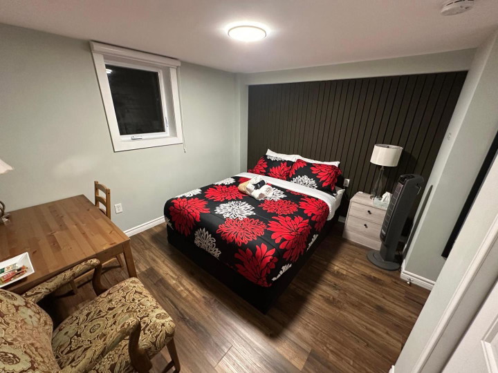 Exclusive Queen Room, Exclusive Bath, Free Parking - Prince Edward Island