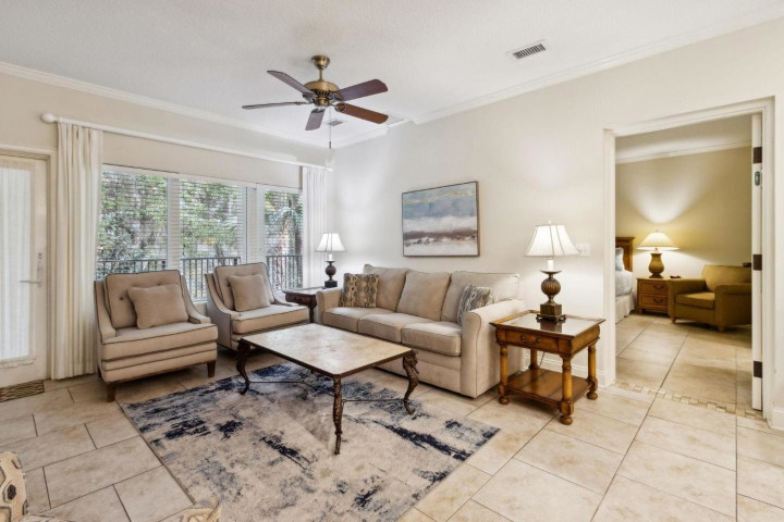 2519 Tennis Villas King Suite - Jacksonville, FL