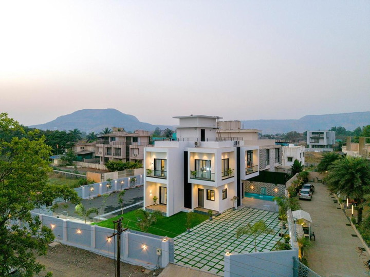 The White Casa Villa 4 Bhk Private Pool Villa Mtdc Aproved - Lonavla