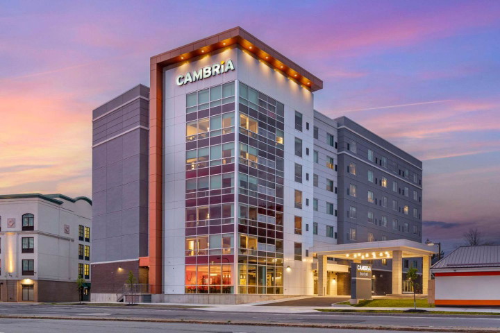 Cambria Hotel Niagara Falls - Welland