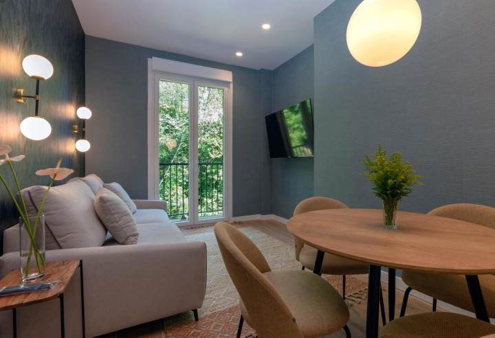Big 4 Rooms In A Centric Home Parking Included - San Sebastián
