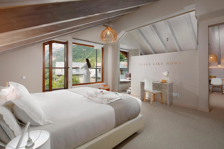 Hotel Boutique Mediodía & Apartments - Pyrénées