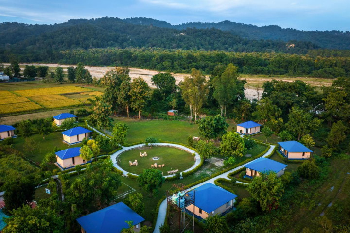 Tusk And Roar Resort Jim Corbett - ラムナガル