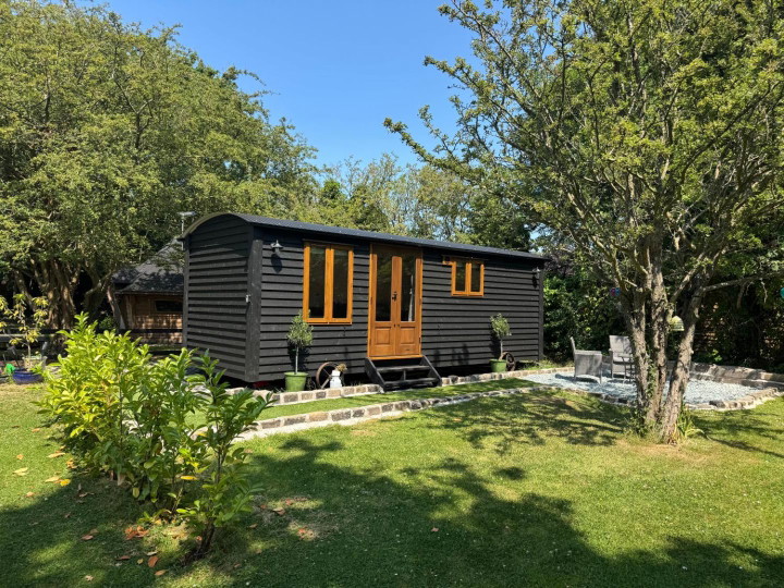 The Coach House Or The Shepherd Hut - Lytham St Annes