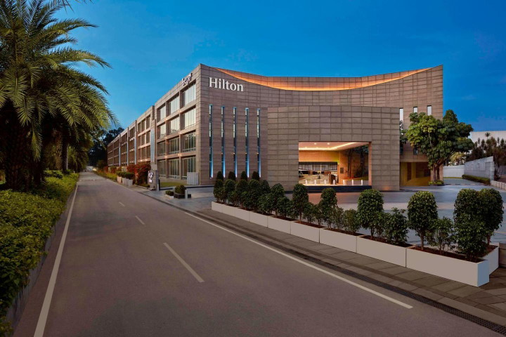 Hilton Bangalore Embassy Golflinks - Bangalore