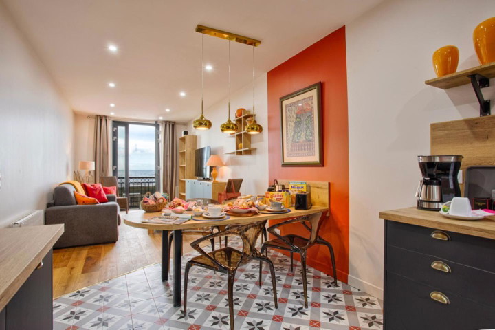 "Le 139" Front De Mer - Grand Appartement Contemporain 2 à 6 Personnes - 1er éTage - Cabourg