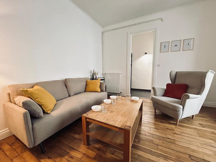 Jadart T3 Avec Balcon Au Pied De La Cathédrale - Cormontreuil