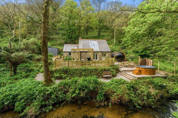 The Enchanted Cottage - Penzance