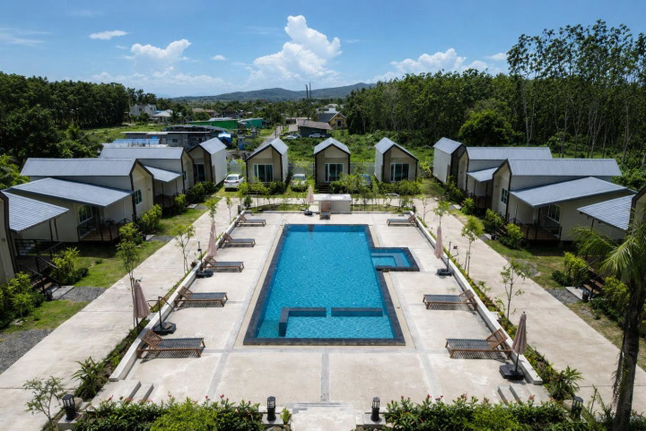 Nararin Phuket Resorts - Phuket
