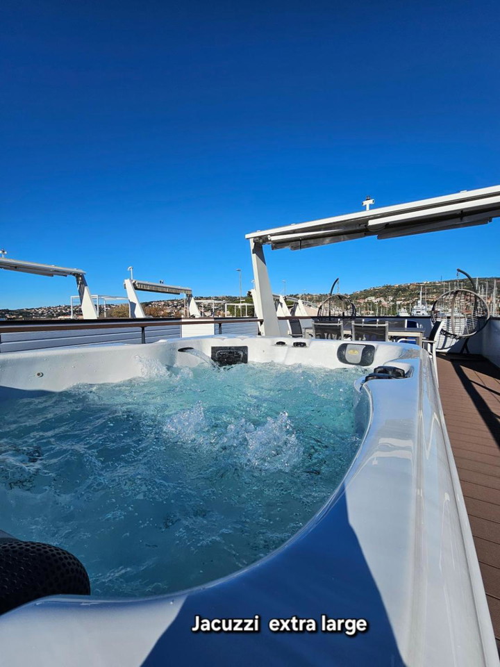 Sea Diva - Luxury Boathouse - Umago