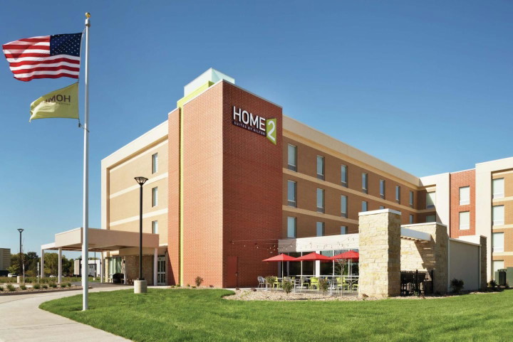 Home2 Suites By Hilton Iowa City Coralville - Iowa City, IA