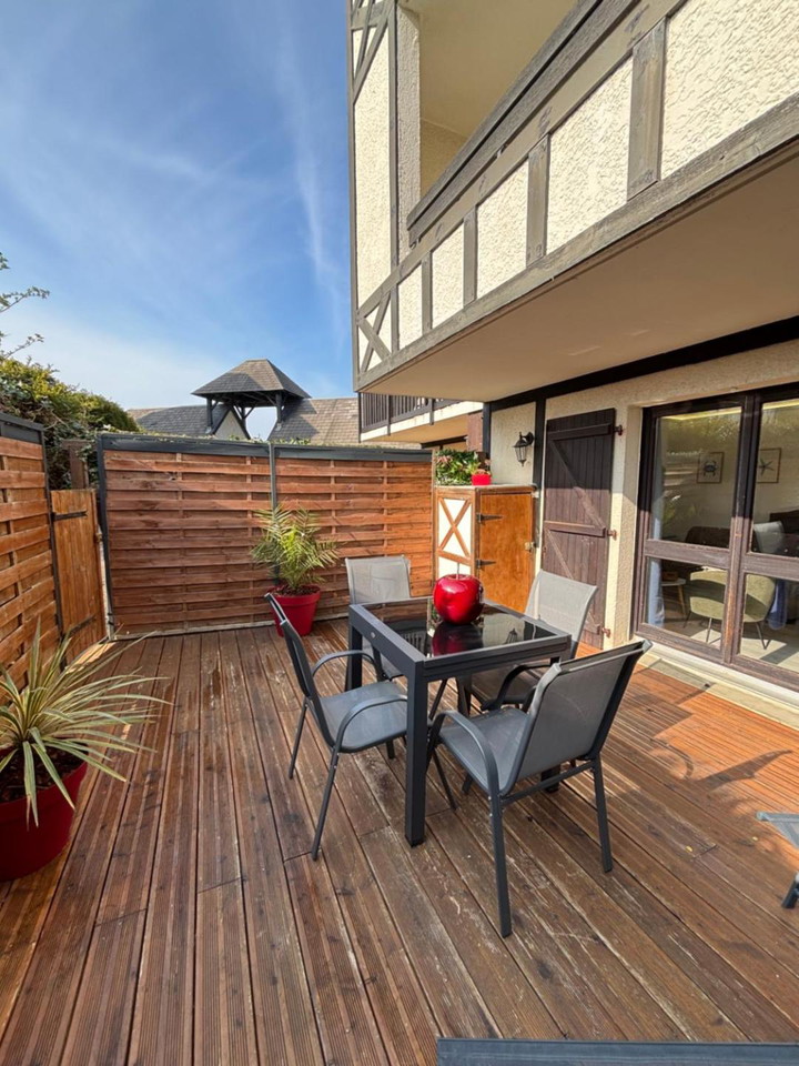 Le Cocon De Cabourg Avec Terrasse, Piscine Et Tennis - Ouistreham