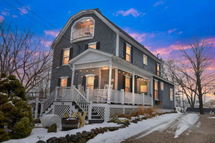 Main House-5 Bed 3 Bath-pet Friendly 50 Fee - Alton, NH
