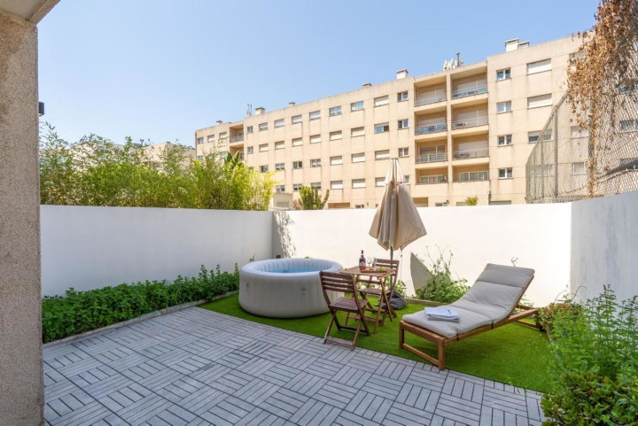 Hostwise – Modern Flat W/ Terrace | Near The Beach - Matosinhos