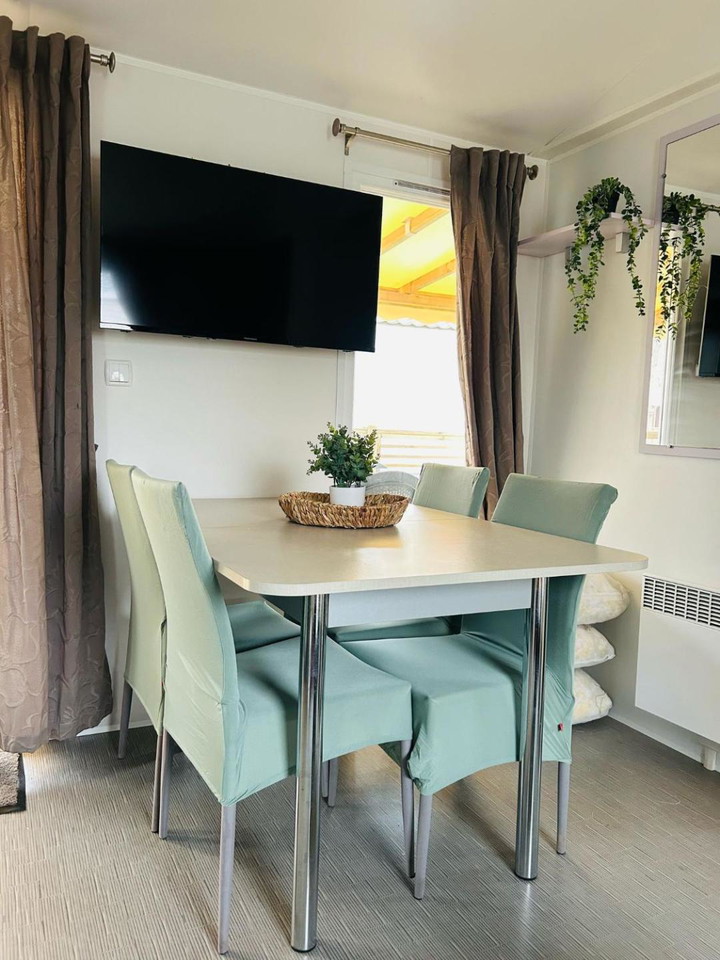 Mobilhome La Carabasse 40m2 6-8 Personnes - Le Grau d'Agde