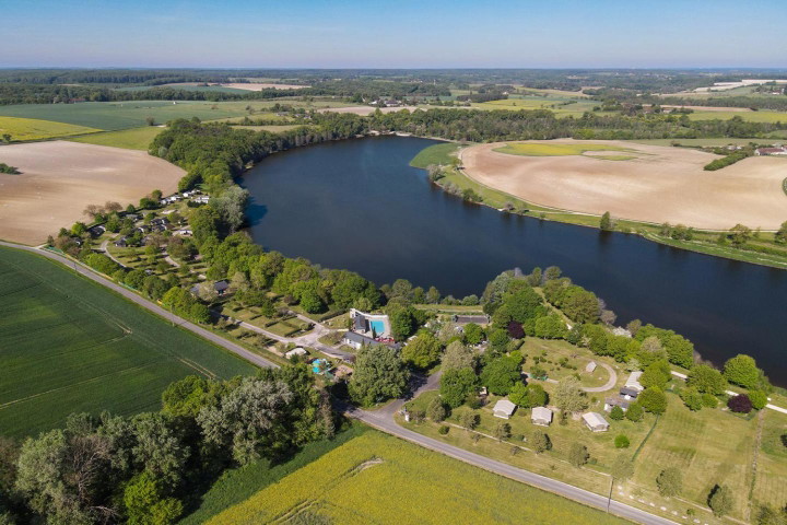 Camping Les Coteaux Du Lac - Vallée de la Loire