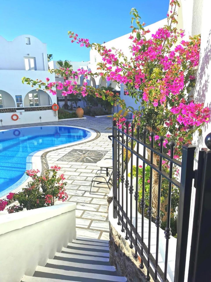 Central Fira Suites - Greece