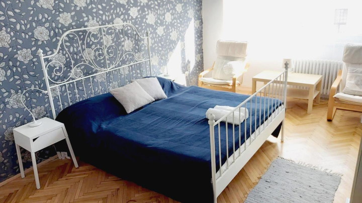 Eozin Apartman - Pécs