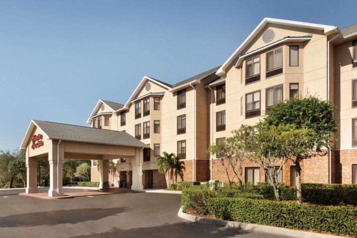 Hampton Inn & Suites Tarpon Springs - Tarpon Springs, FL