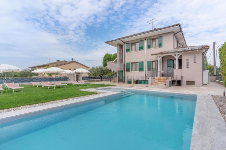 Garda House Apartaments - Free Pool And Parking - Lac de Garde