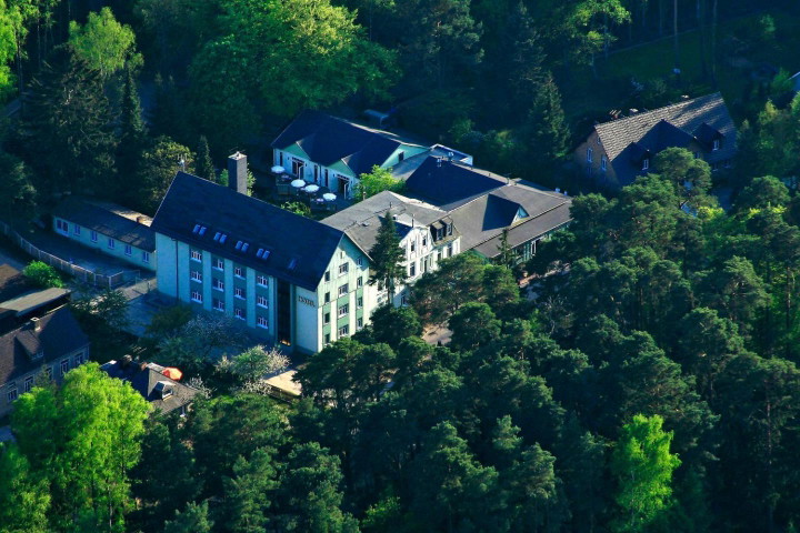 Seehotel Ecktannen - Waren