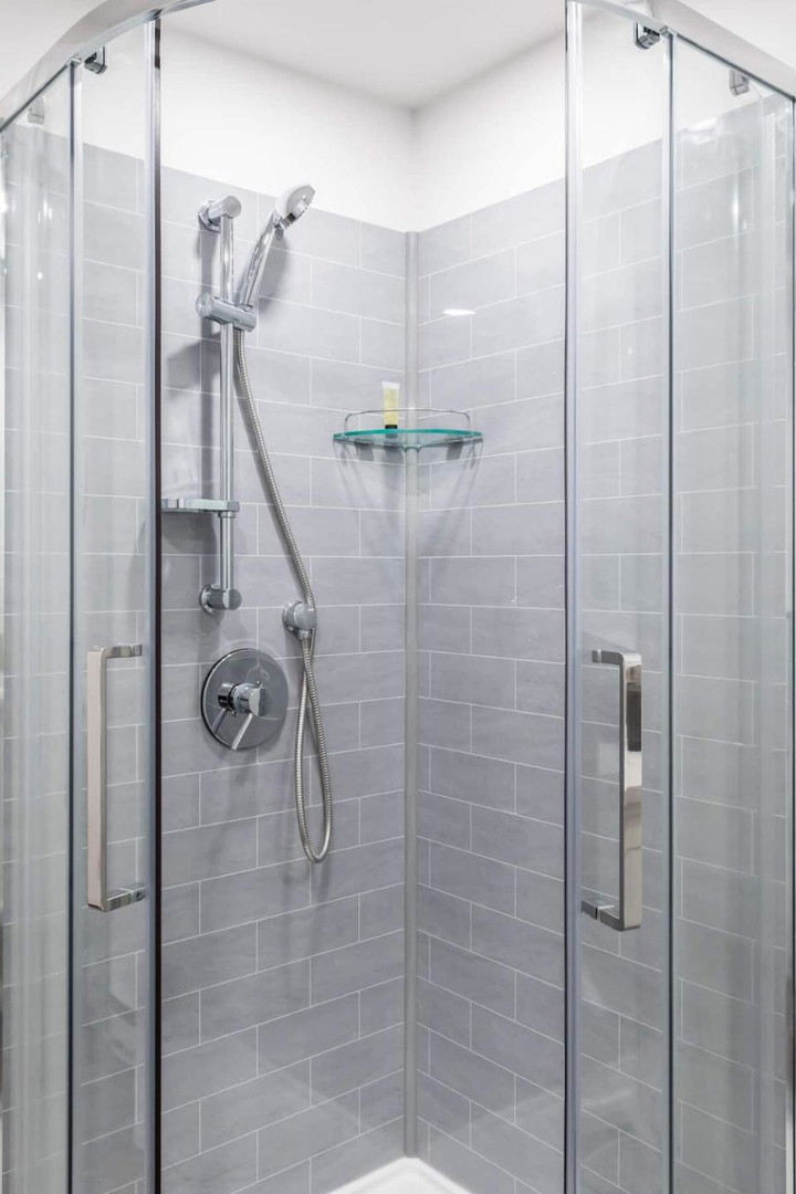 Tranquille Discret Privé - Montreal