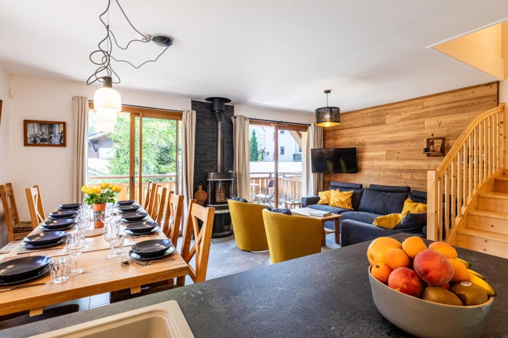 Chalet Rivendell, Morzine Sleeps 10 With Garage - Morzine