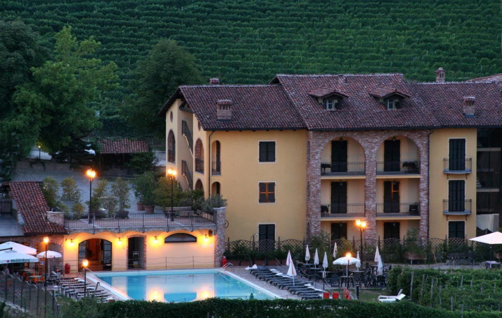 Hotel Barolo Classico - Alba