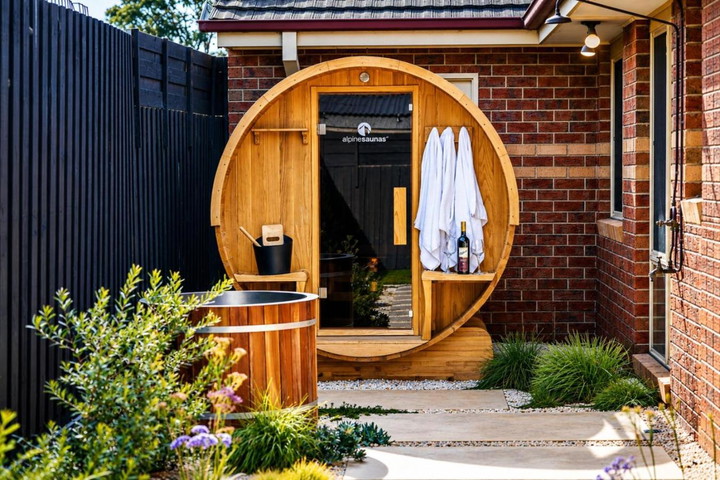 Private Sauna & Ice Bath - Coastal Wellness Escape - Melbourne