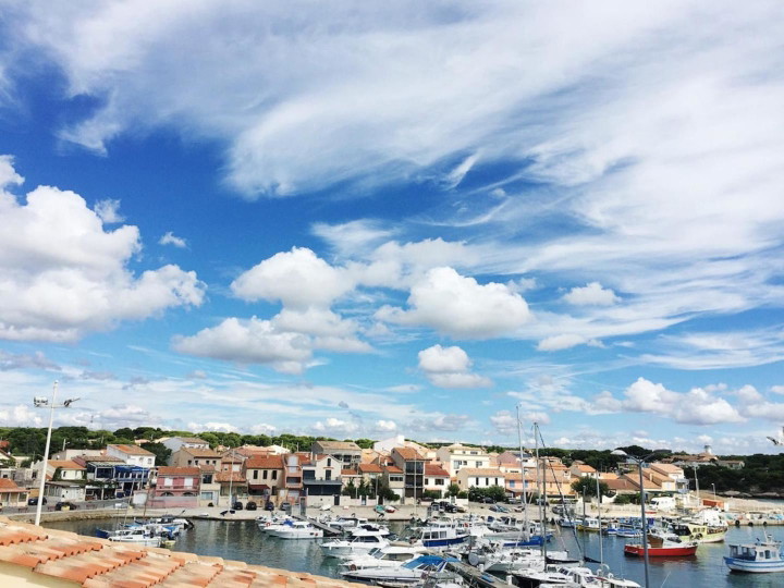 Les Pieds Dans L'eau : Entre Port Et Mer à Carro - Martigues