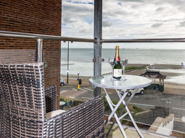Lower Chine Apartment - Shanklin