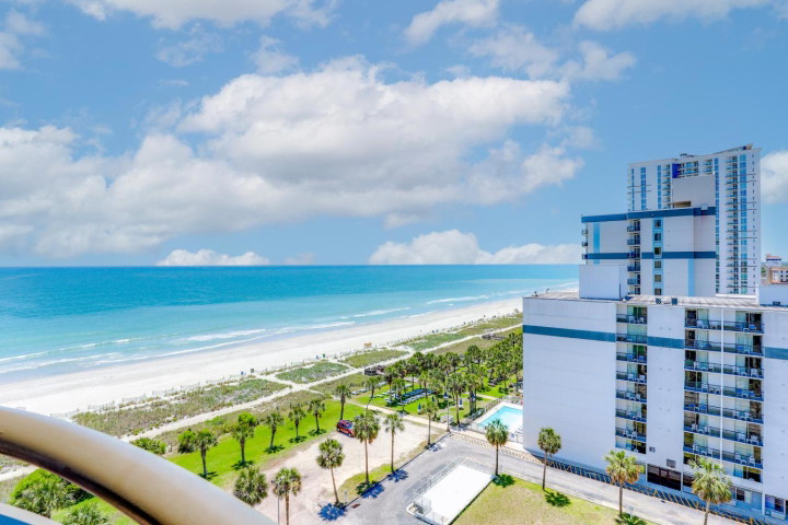Walk To Shore: Condo W/ 2 Pools In Myrtle Beach - Myrtle Beach, SC