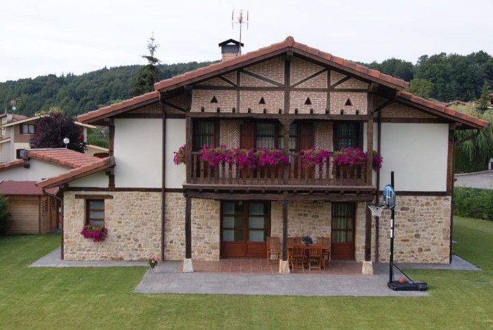 Casa Rural Bakubitxi - Basque Country