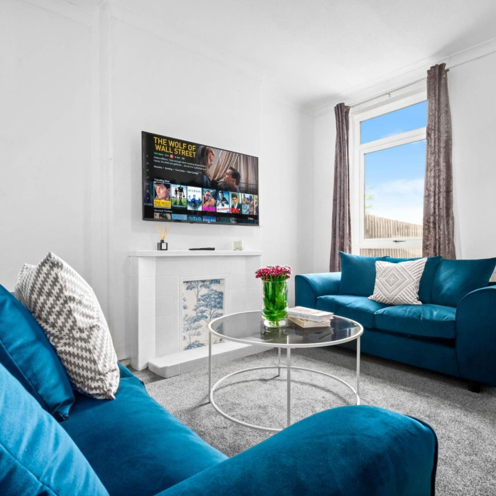 Stylish 3 Bed House - Garden - Parking - Netflix 181ta - Solihull
