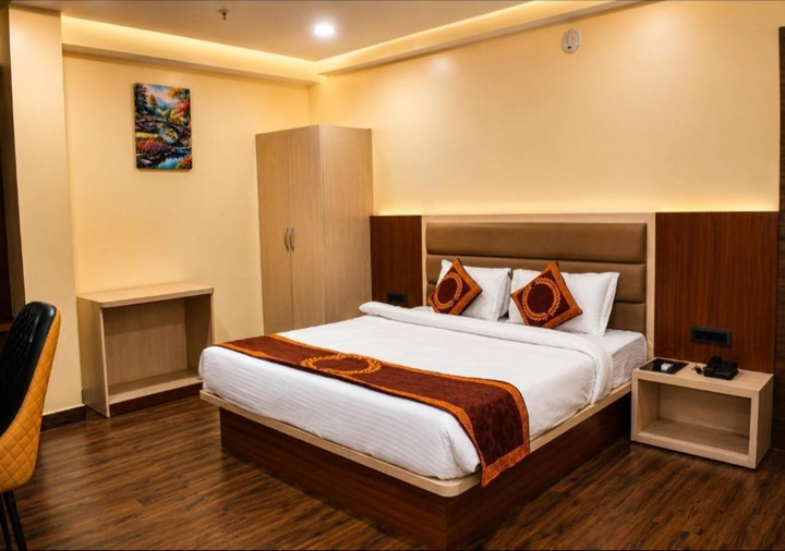 Deo Signature Suite Hotel - India