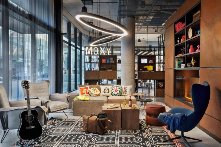Moxy Kaunas Center - Kowno