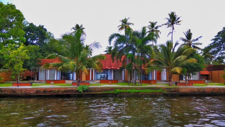 Punnamada Resort - Alappuzha