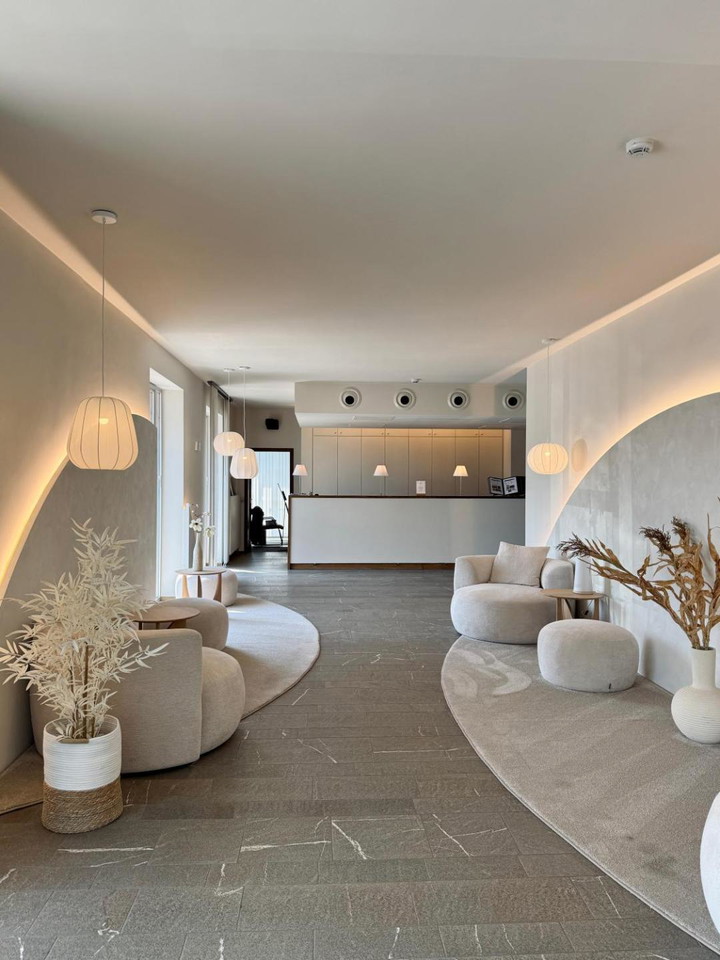 Hotel Sirius - Verlaine