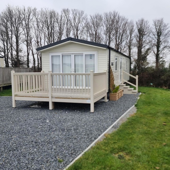 7 Bays 6 Berth Willerby Molton Caravan - Padstow