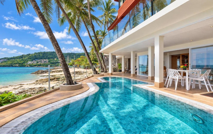 Beachfront Kalim Beach Villa - Patong Beach