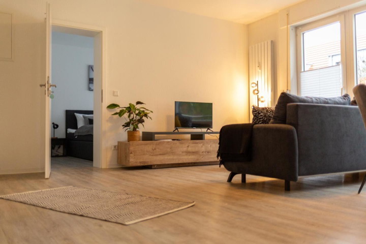 Best Stay Cityappartment Hünfeld- Smarttv Freewlan Balkon, In Wenigen Minuten Am Bahnhof, Innenstadt Und Doch Ruhig Gelegen - Ideal Für Paare Oder Geschäftsreisen - Hünfeld