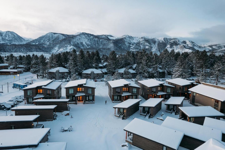 Outbound Mammoth - Mammoth Mountain, CA