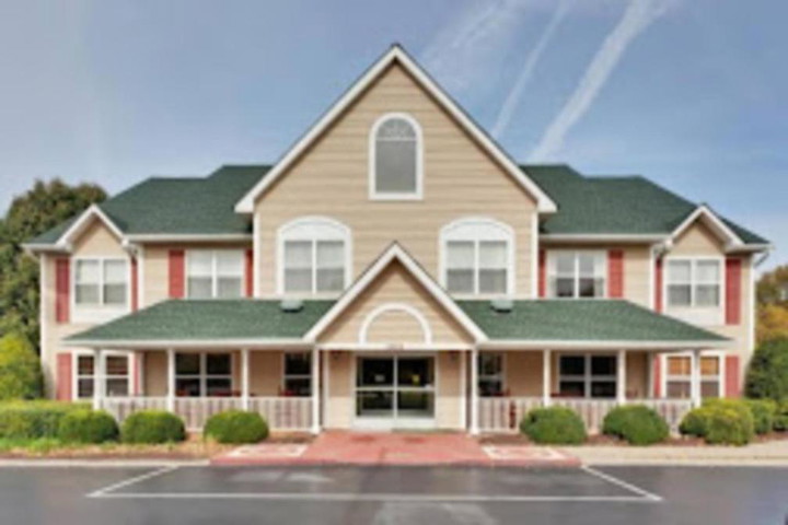 Radiant Inn And Suites - Smyrna, TN