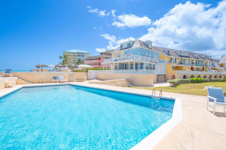 Harbor Mews - 5br Cable Beach Home With Pool & Beach Access - Nasáu