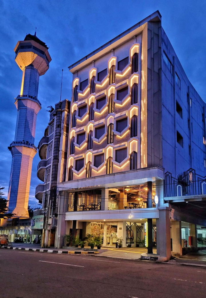 Hotel 88 Alun Alun Bandung By Wh - Bandung