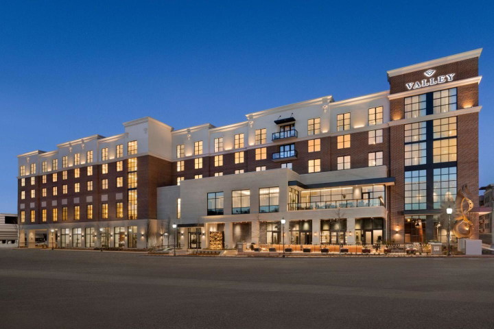 Valley Hotel Homewood Birmingham - Curio Collection By Hilton - Birmingham, AL